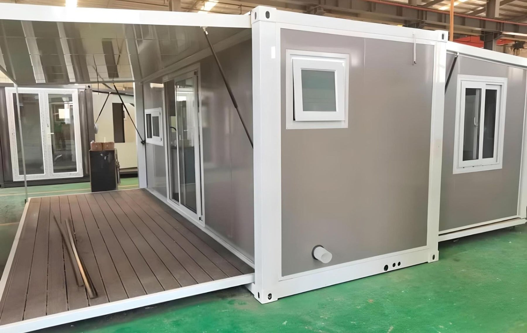 20ft Fold-Out Home with Decking | Express Portables