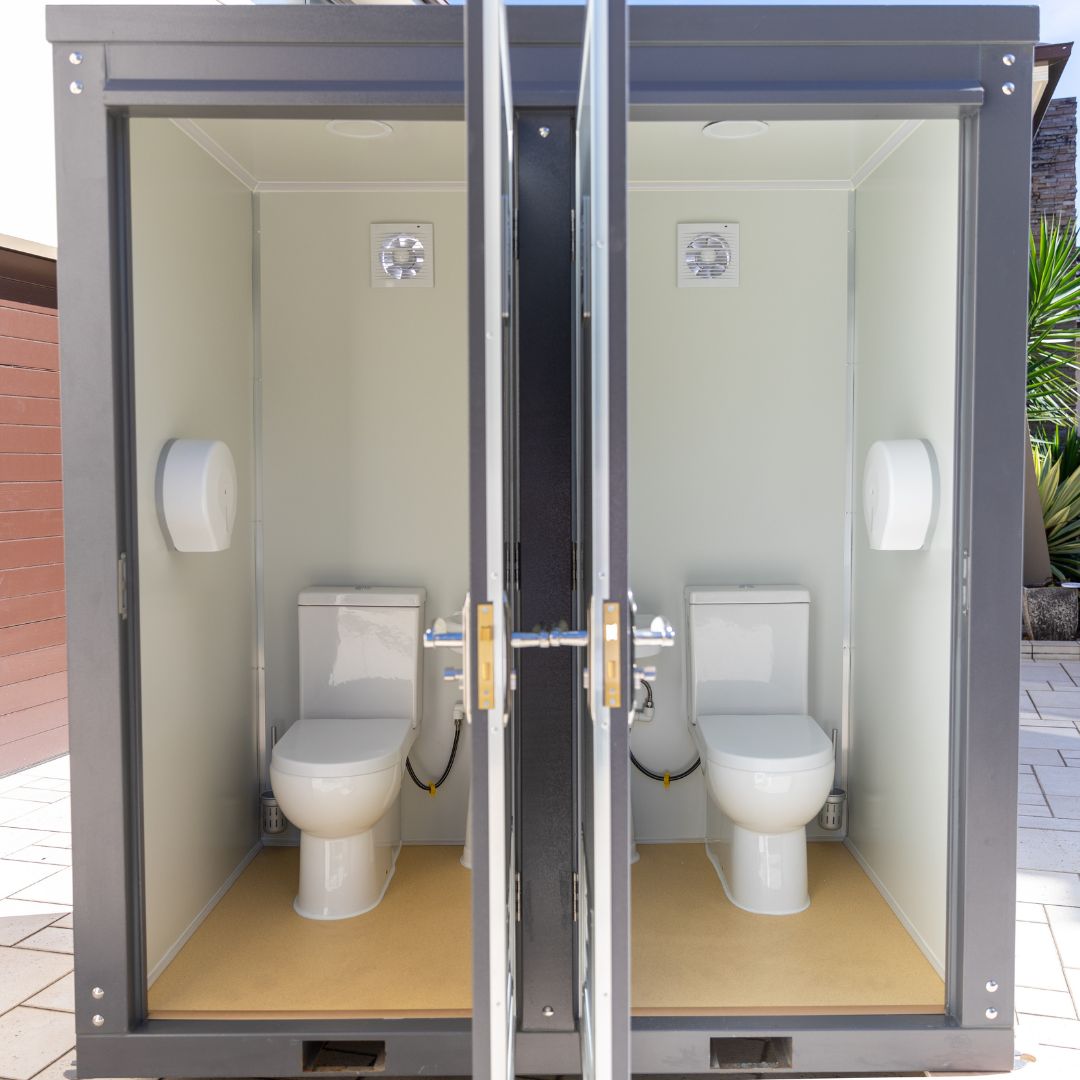 Double Toilet Block | Express Portables