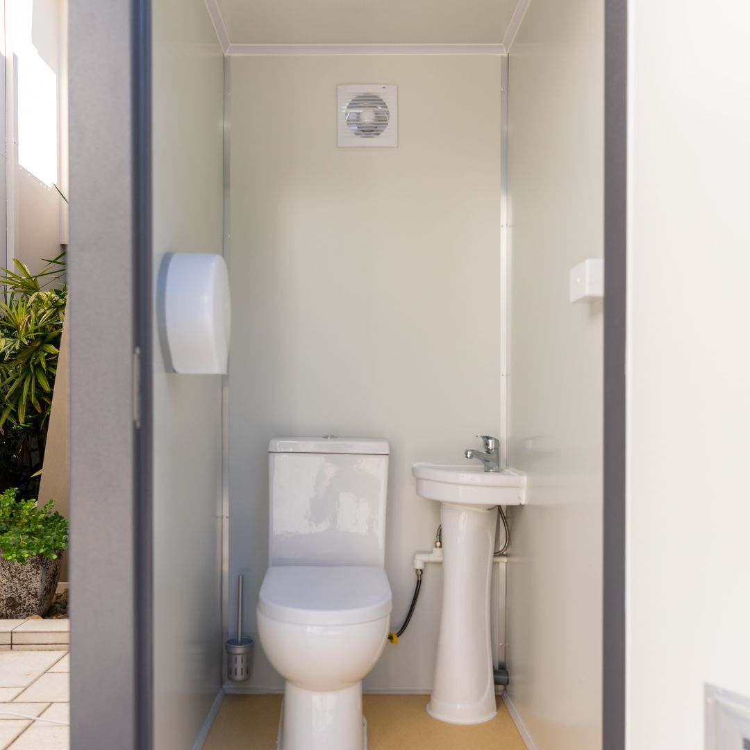 Double Toilet Block | Express Portables