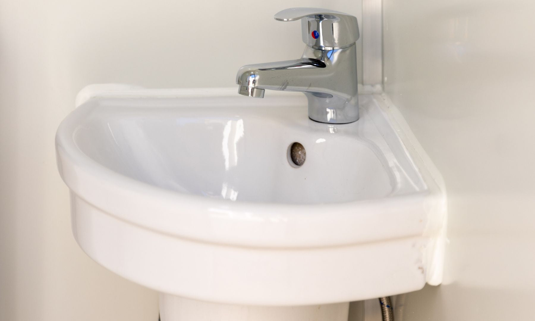 Single Toilet Block | Express Portables